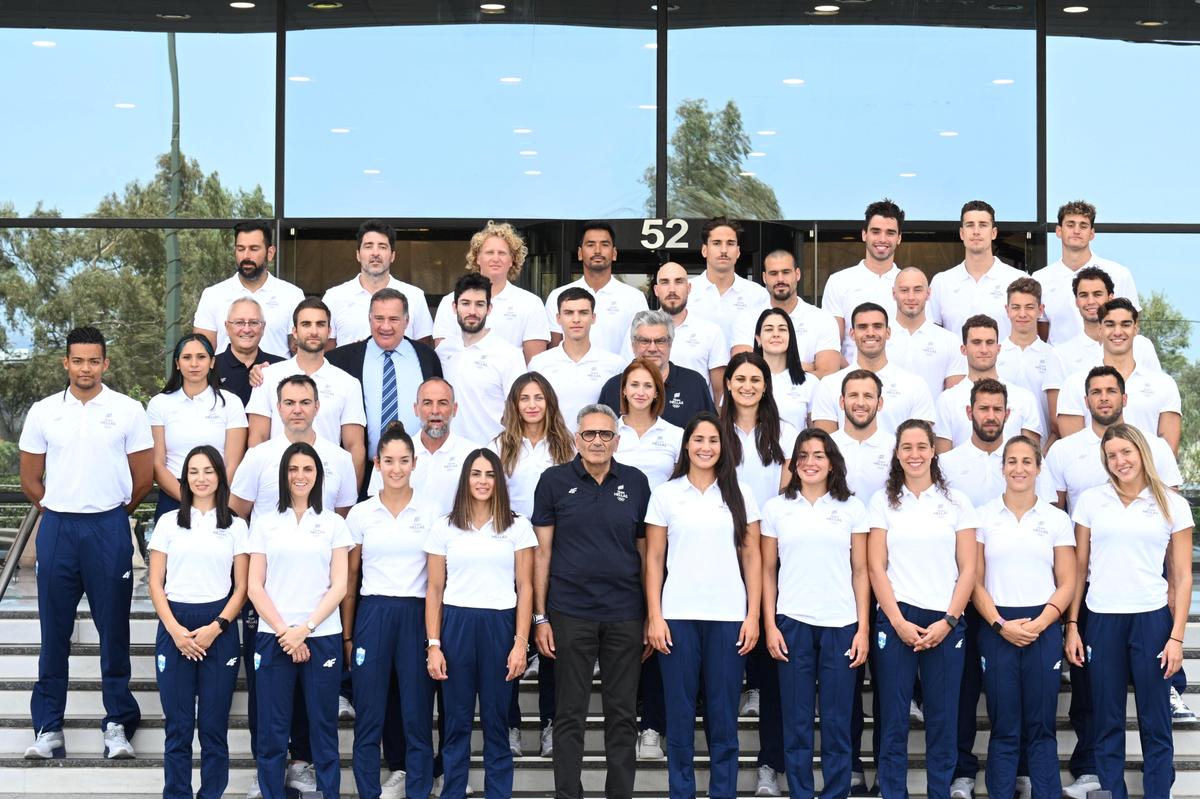 Η επίσημη φωτογράφιση της Ελληνικής Ολυμπιακής Ομάδας - PatrisNews ...