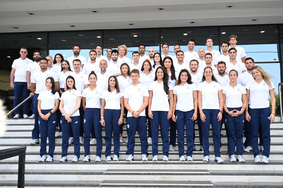 Η επίσημη φωτογράφιση της Ελληνικής Ολυμπιακής Ομάδας - PatrisNews ...